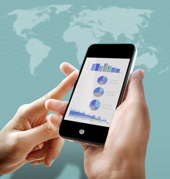 3 Great Ways For A Salesperson To Use CRM On Their Mobile Phone